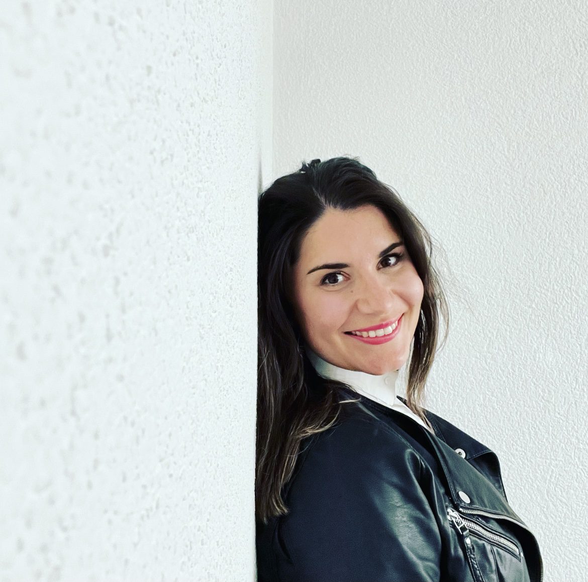 Guest of the Month – Mariona Dalmau – These Fleeting Days